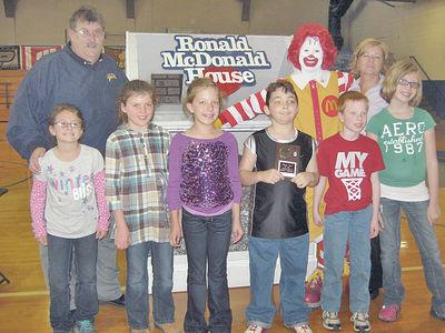 Students collect 1 million pull tabs for Ronald McDonald House | Latest ...
