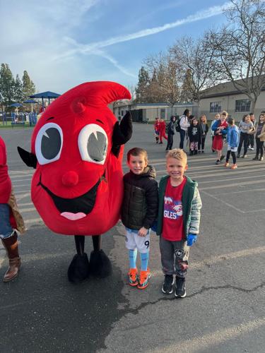 [Photos] Red Cross teaches Ron Nunn Elementary students emergency ...