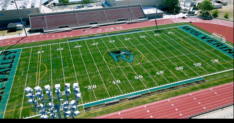 [Photos] Deer Valley football excited for new field | Multimedia ...