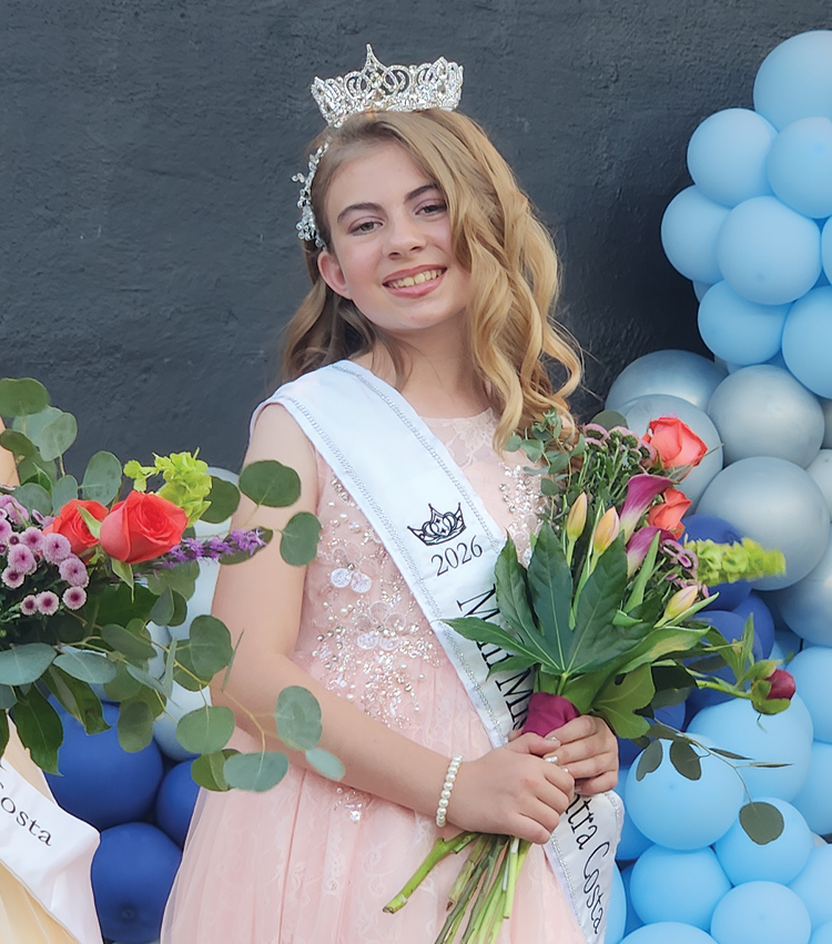 Brentwood girl crowned Mini Miss Contra Costa at county fair | Features ...