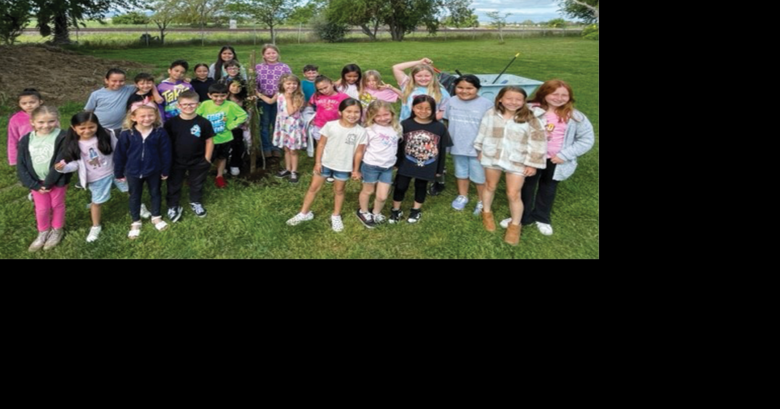 Knightsen students honor Earth Day 2024 | Features | thepress.net