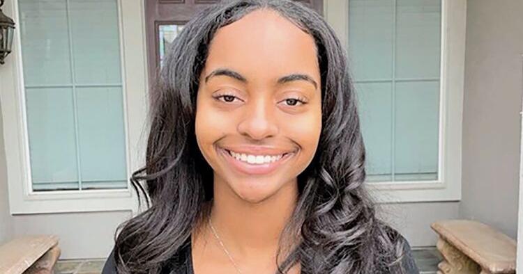 Heritage High School student-athlete Rochelle Mosley stars on, off ...