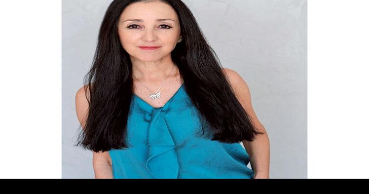 Singer and actress Laurie Roldan to sing Carpenters-inspired music at ...