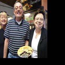 Bridgehead Café welcomes customers as family | Food | thepress.net