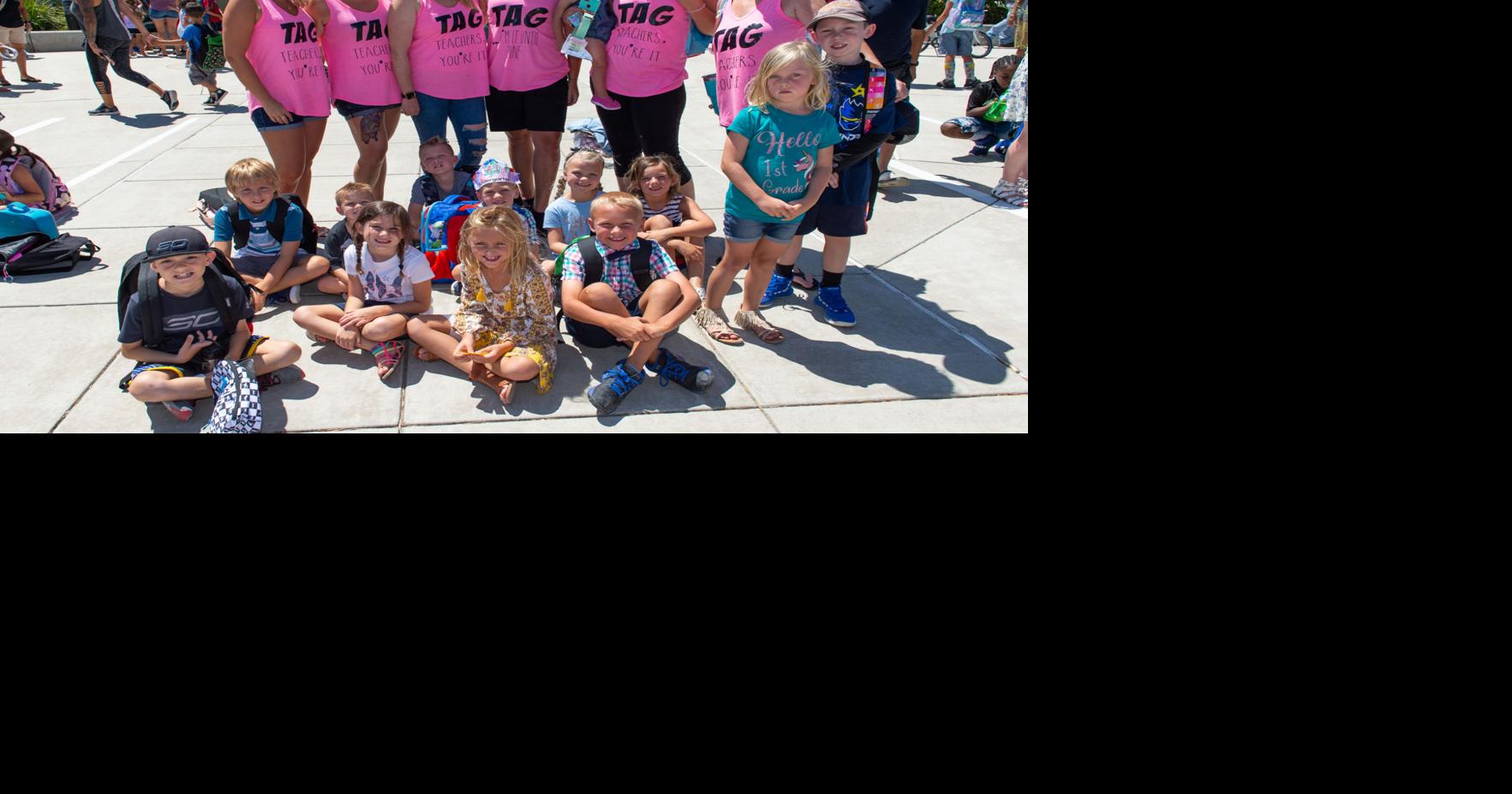 [Photos] Almond Grove Elementary School - First day of school ...