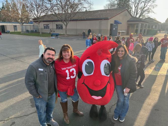 [Photos] Red Cross teaches Ron Nunn Elementary students emergency ...