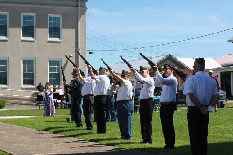 Memorial Day wreath-laying service honors the fallen at Ritchie County ...