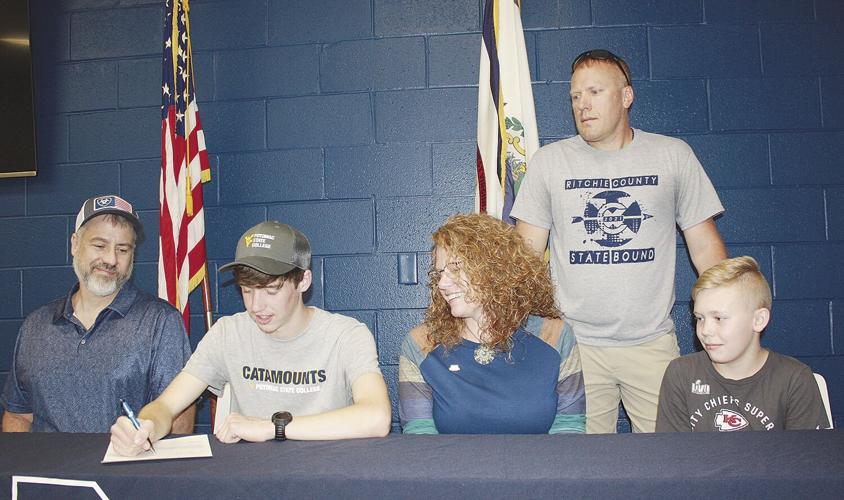 Scott, Knight sign letters of intent to extend athletic careers ...