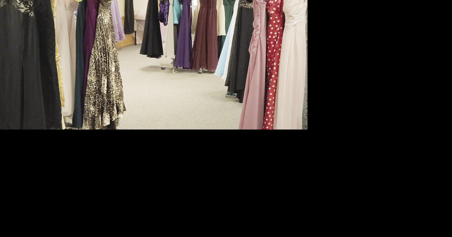The Prom Project, community comes together to help young women attend ...