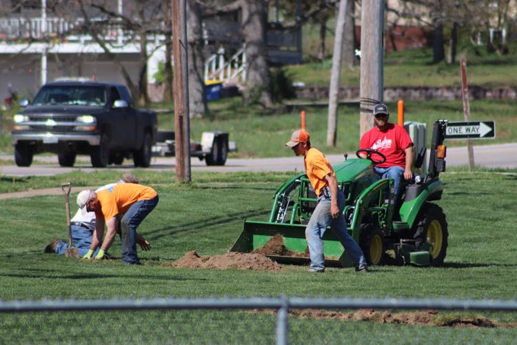 Spring Creek Garden Club plants over two dozen trees in City Park ...