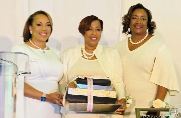 Soaring Sweetly Into Service: Over 2,000 AKA Members Celebrate Founders ...