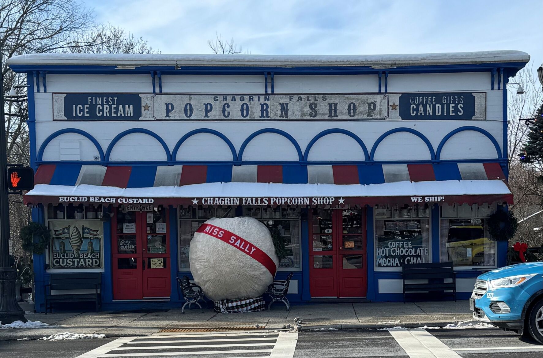The Most Famous New Year's Eve Popcorn Ball Drop In the Country will ...