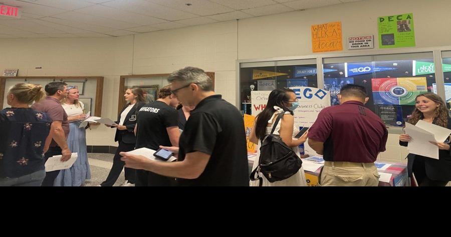 Whitman parents return to the classroom for first Back to School Night ...