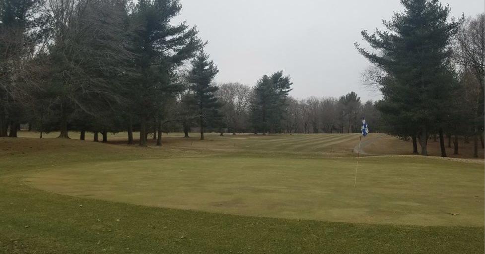 Bowie Golf & Country Club presents case for renovation funding | Local ...
