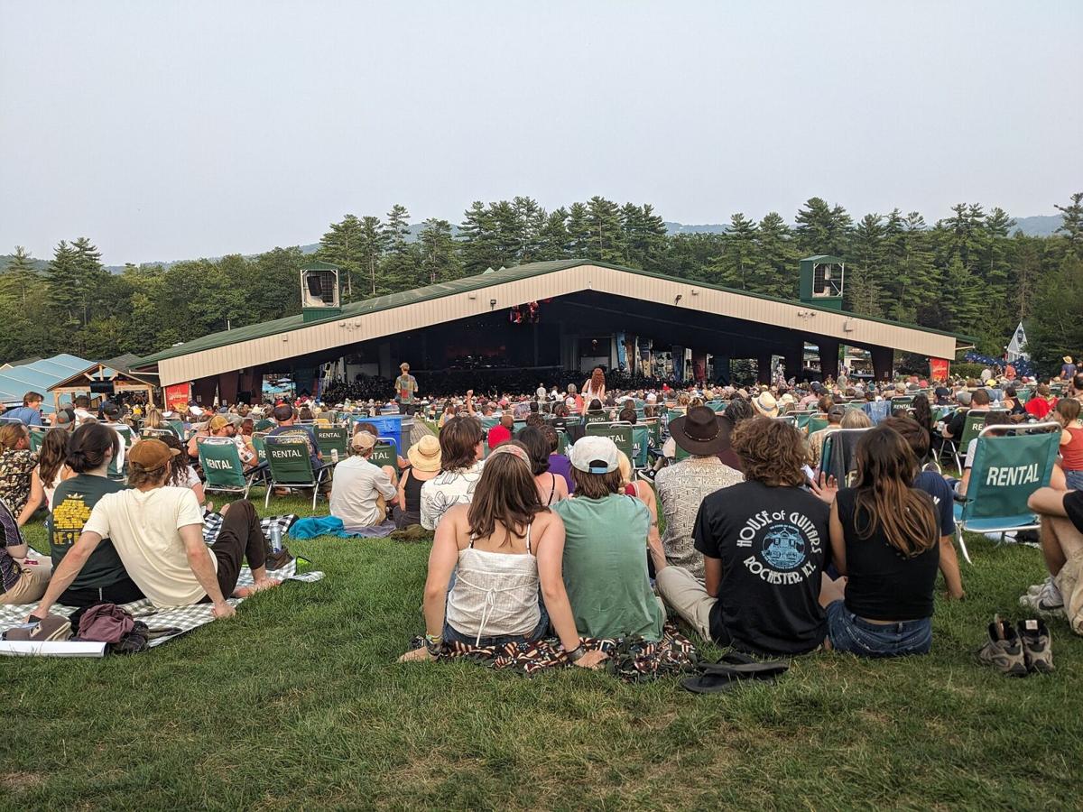 Willie Nelson, Bob Dylan Headline 10th Anniversary Outlaw Music ...