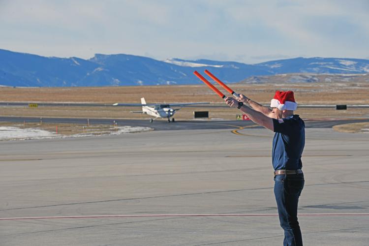 Second-annual Santa Fly In | Multimedia | thesheridanpress.com