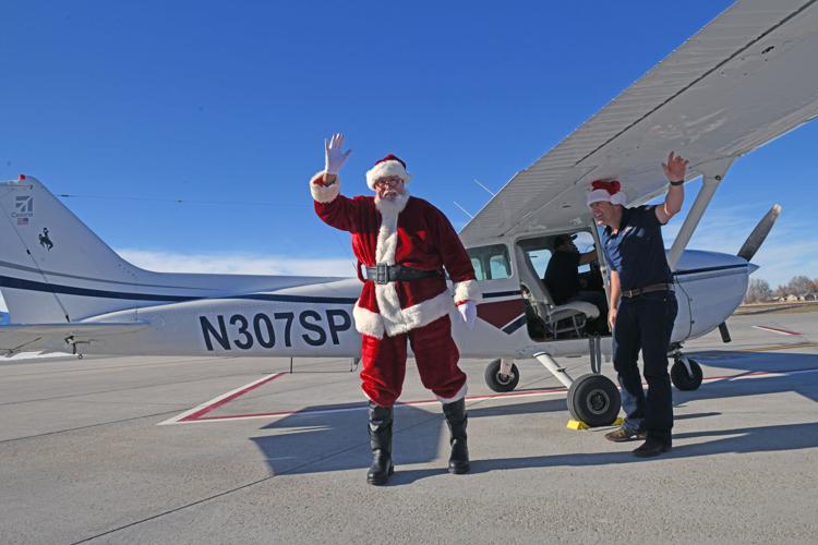 Second-annual Santa Fly In | Multimedia | thesheridanpress.com