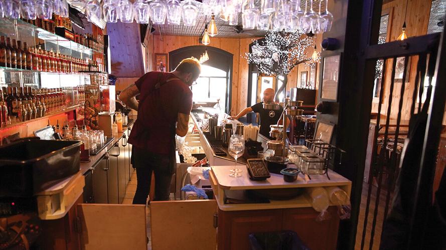 Bartenders bring ‘Vegas flair’ to Sheridan, Just LeDoux It Saloon ...