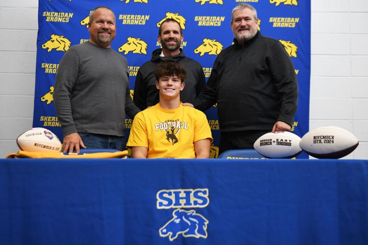 Haswell officially signs to University of Wyoming for football | Local ...