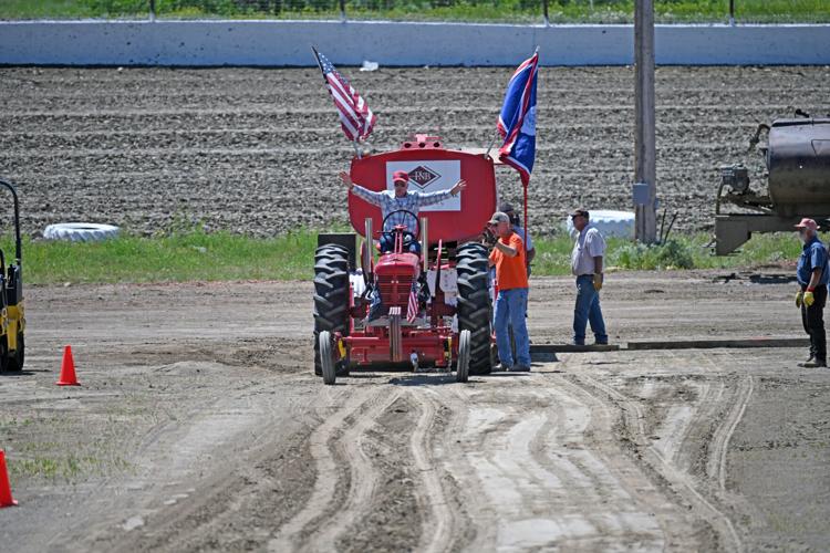 Sheridan Area Old Time Tractor Pull at Sheridan Speedway | Multimedia ...