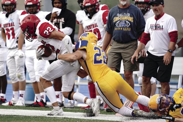 Broncs win despite inexperience as Coon kicks game winner | Sports ...