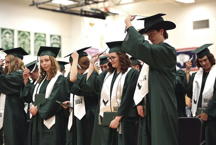 TRHS graduates celebrate family, fellowship and Thanksgiving dinner ...