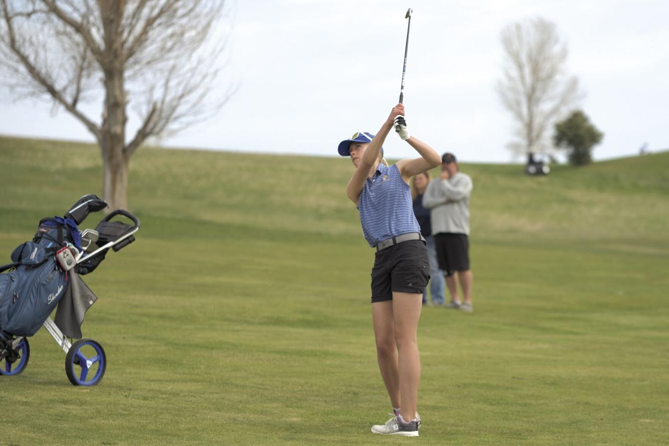 Sheridan Broncs, Lady Broncs place second at conference golf tournament ...