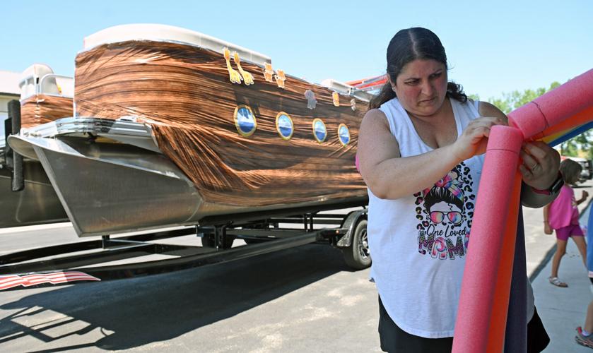 Christian preschool plans themed float for WYO Rodeo Week Parade ...