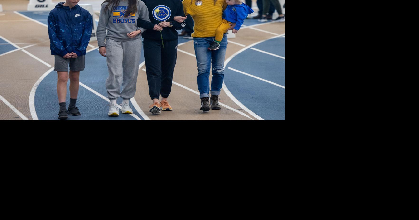 Indoor Track: Bronc Invite | Photo Galleries | thesheridanpress.com