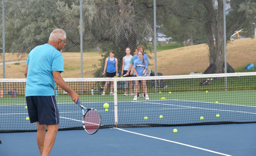 SHS tennis comes out swinging | Local Sports | thesheridanpress.com