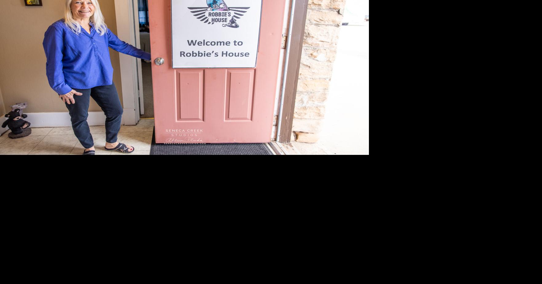 ‘Robbie’s House’ play premiere sparks conversations on grief, advocacy ...