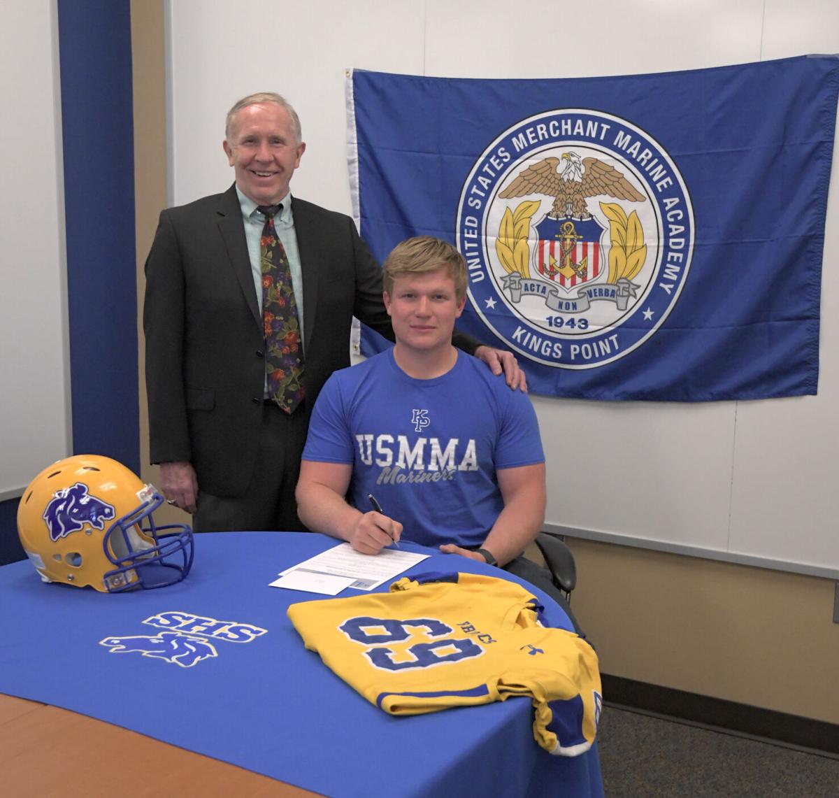 Chili Tanner signs to play football at USMMA | Photo Galleries ...