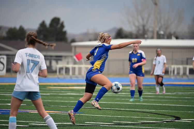 SHS Lady Broncs battle Cheyenne East | Photo Galleries ...