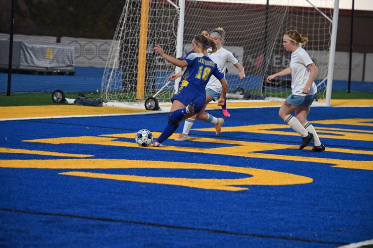SHS Lady Broncs battle Cheyenne East | Photo Galleries ...