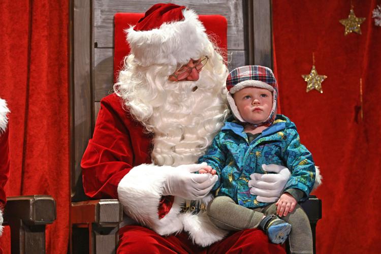A visit from Santa and Mrs. Claus | Local News | thesheridanpress.com