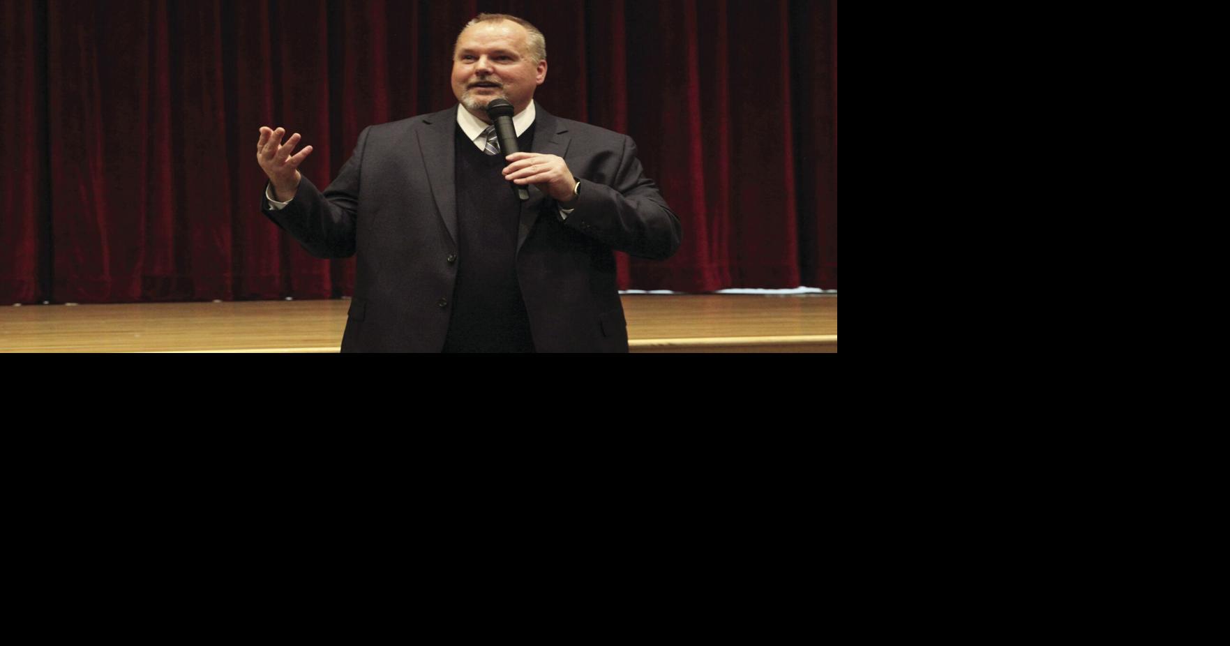Jones runs for SCSD1 superintendent, encourages students to fail ...