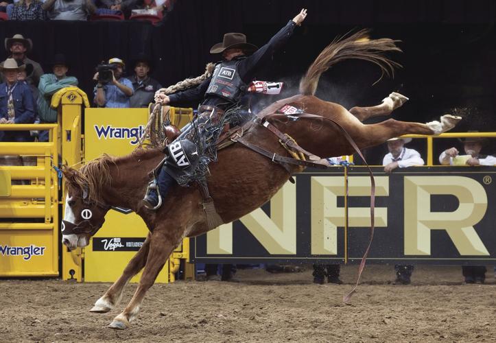 Former Sheridan General wins saddle bronc riding at NFR | Local Sports ...