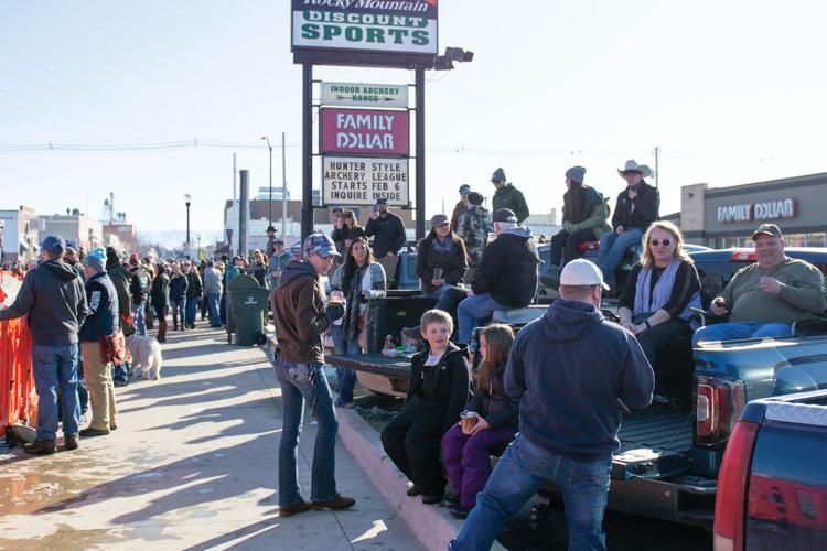 Let it snow, let it rodeo: Winter rodeo proceeding as usual | Local ...