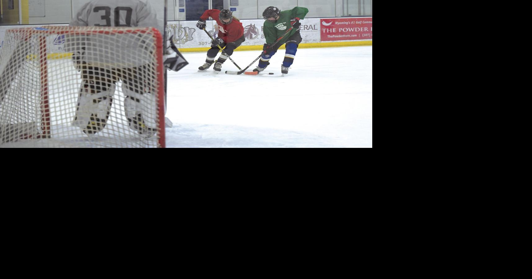 U18 Hawks outshoot, edge Oilers | Local Sports | thesheridanpress.com