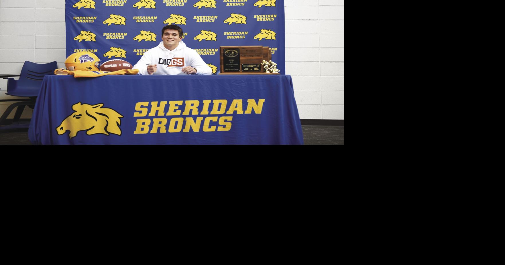 Gilbertson signs with Montana Tech University for football | Local ...
