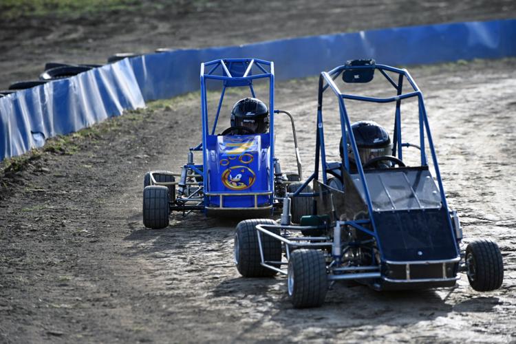 Track Rules Quarter Midgets 5-9 and 10-14 race in season opener | Photo ...