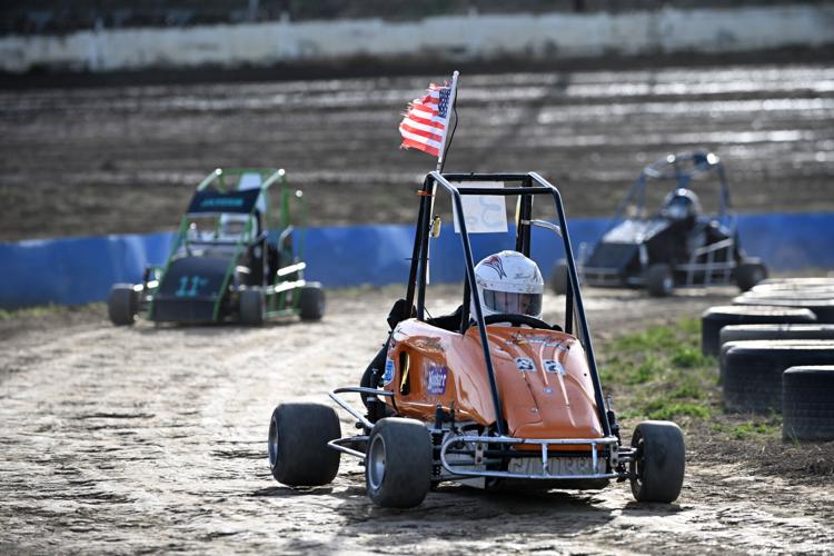 Track Rules Quarter Midgets 5-9 and 10-14 race in season opener | Photo ...