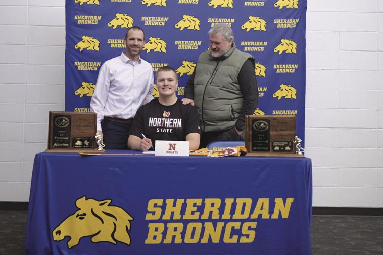 Peldo signs to Northern State University for football | Local Sports ...
