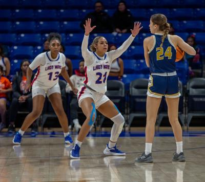Three keys for Lady Mavericks to find success in two-game road trip ...