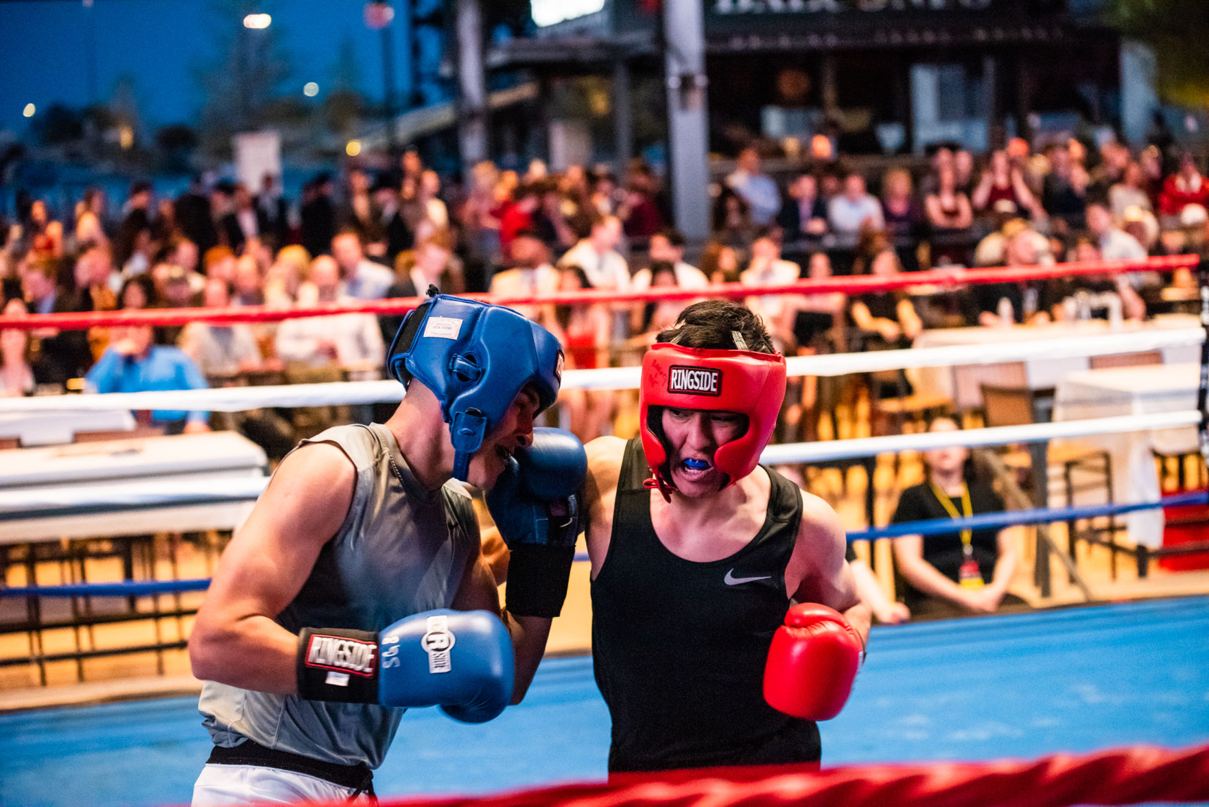 Students throw hands at Sigma Chi Fight Night | News | theshorthorn.com