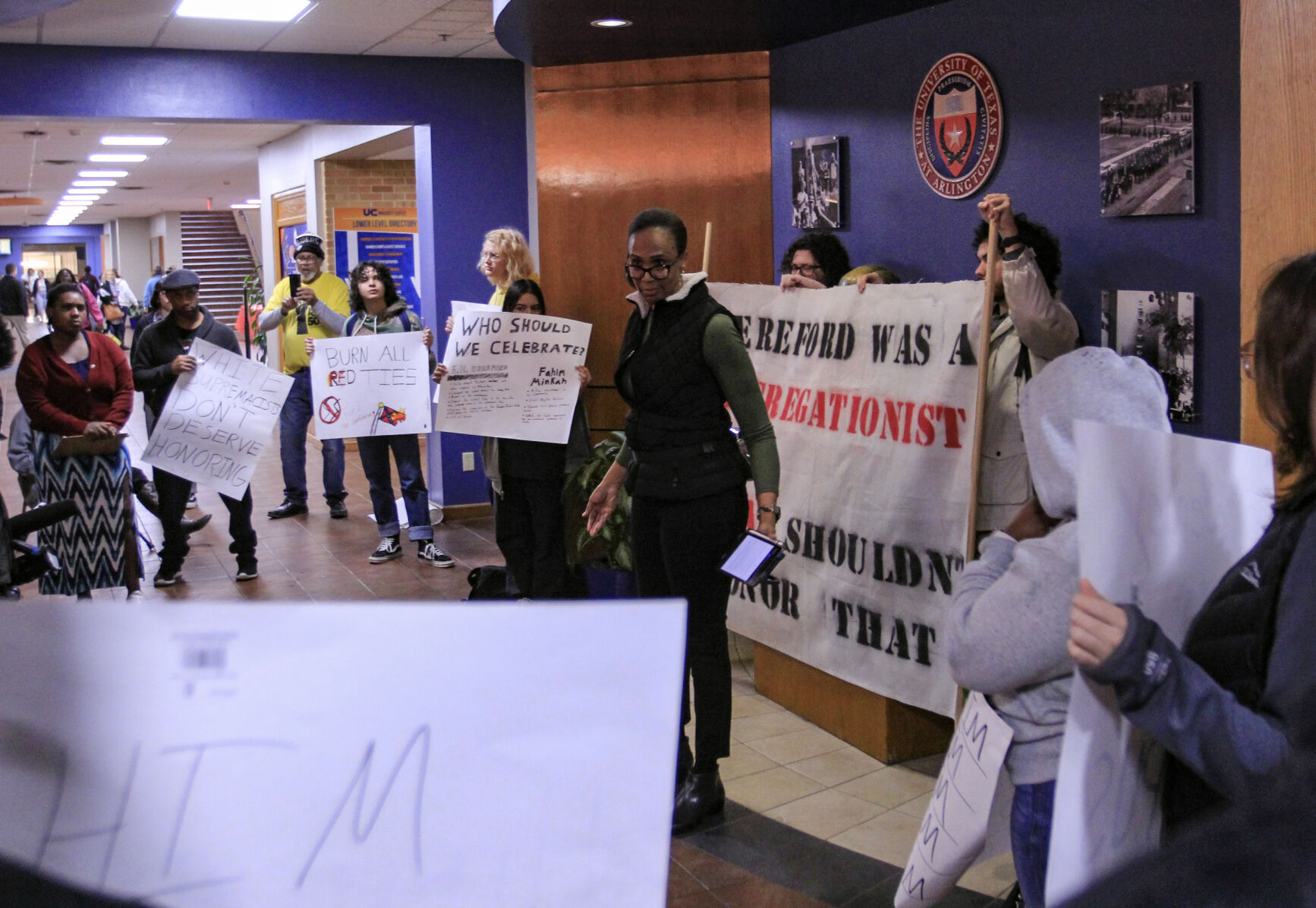 Progressive Student Union rallies to rename University Center, Woolf ...