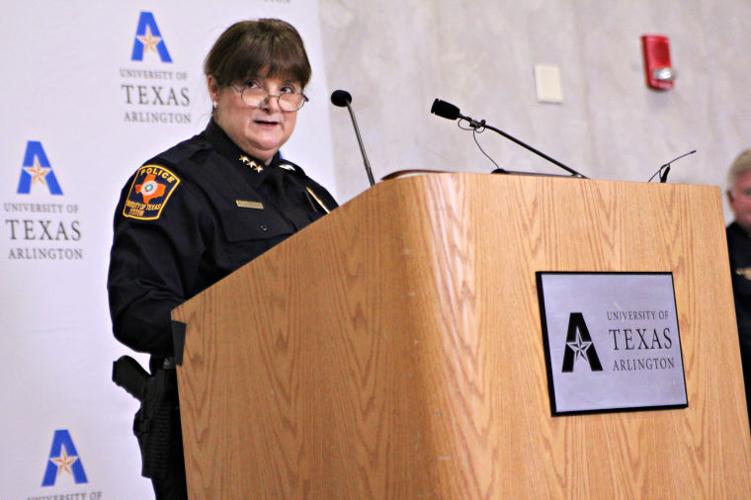 Chief of Police Kim Lemaux is sworn in | Campus | theshorthorn.com