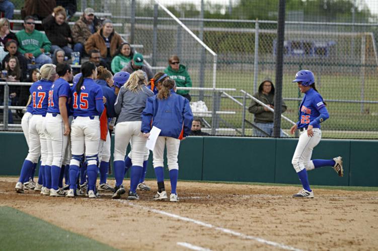 UNT vs. UTA | Multimedia | theshorthorn.com
