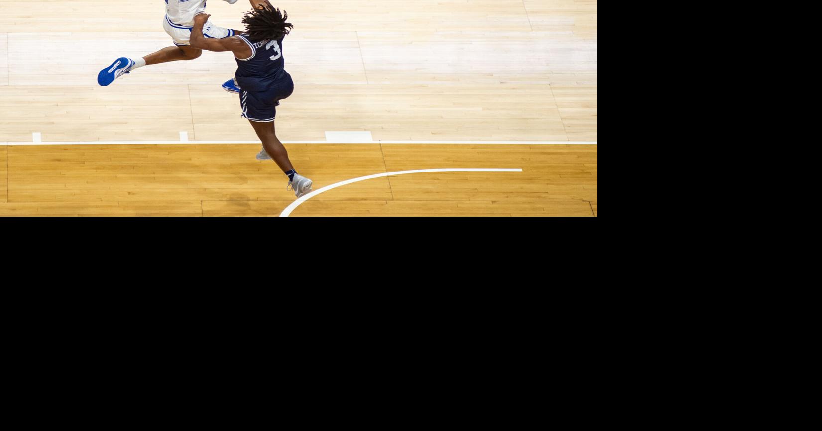 Men’s basketball claims Grad Night win, clinches first-round bye in ...