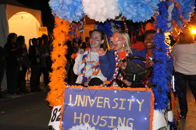 Pep rally, parade kicks off Homecoming game festivities | Gallery ...